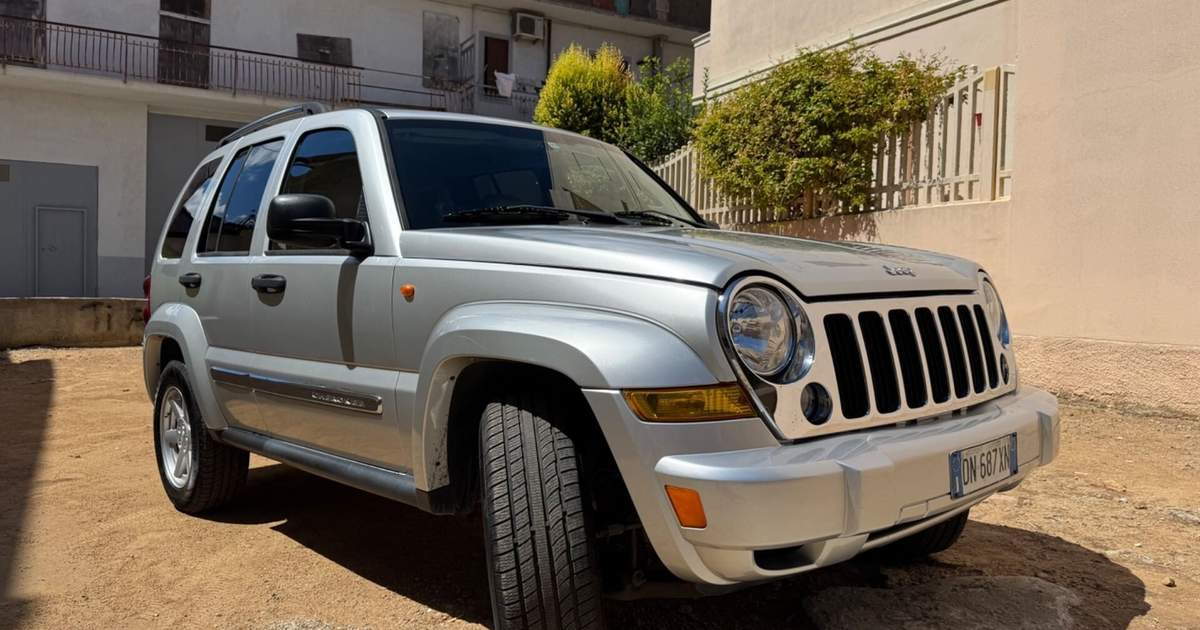 Jeep Cherokee Limited Usata Diesel con 246.000 km a Poviglio (RE ...