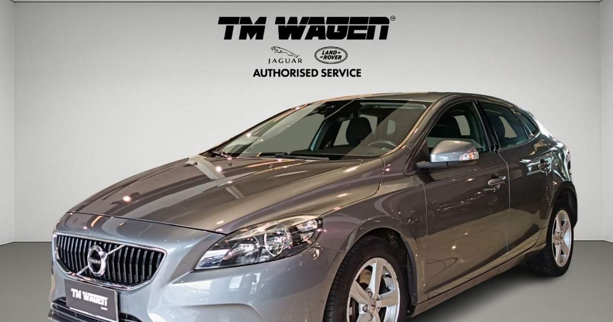 Volvo V40 - d2 geartronic business Usata Diesel con 120.271 km a ...